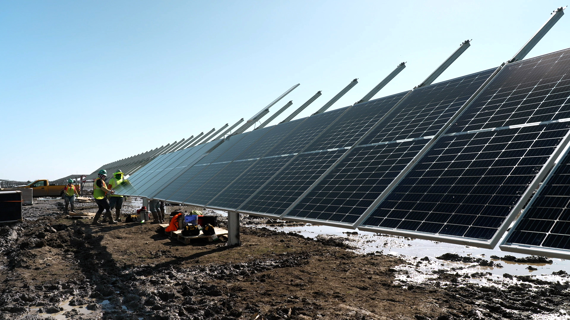 Samson Solar: The rainy season - Kiewit Newsroom